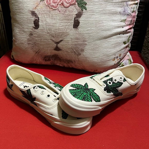 Vans | Shoes | Vans Vault Og Authentic Sweet Leaf Palm Weed Rare | Poshmark